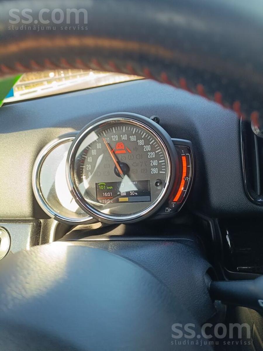 Blue MINI Countryman 2018 in Riga, with an engine capacity of 1.50 L and mileage of 146 thousand km for 16500 €, photo 10 on AUTOMOTO.COM.LV