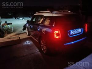 Blue MINI Countryman 2018 in Riga, with an engine capacity of 1.50 L and mileage of 146 thousand km for 16500 €, photo 12 on AUTOMOTO.COM.LV