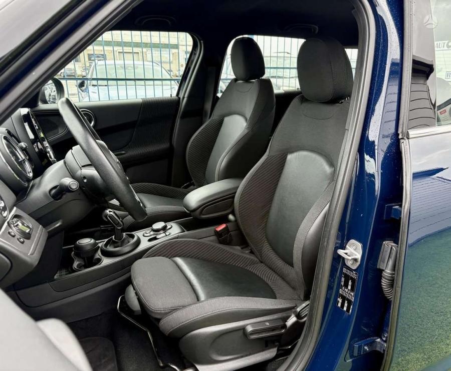Blue MINI Countryman 2018 in Panevezys, with an engine capacity of 2.00 L and mileage of 81 thousand km for 12500 €, photo 11 on AUTOMOTO.COM.LV