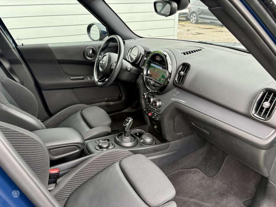 Blue MINI Countryman 2018 in Panevezys, with an engine capacity of 2.00 L and mileage of 81 thousand km for 12500 €, photo 20 on AUTOMOTO.COM.LV