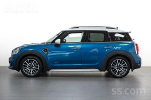 Zils MINI Countryman 2018 Rīga, ar dzinēja tilpumu 2.00 L un nobraukumu 115 tūkst. km par 19500 €, foto 3 vietnē AUTOMOTO.COM.LV