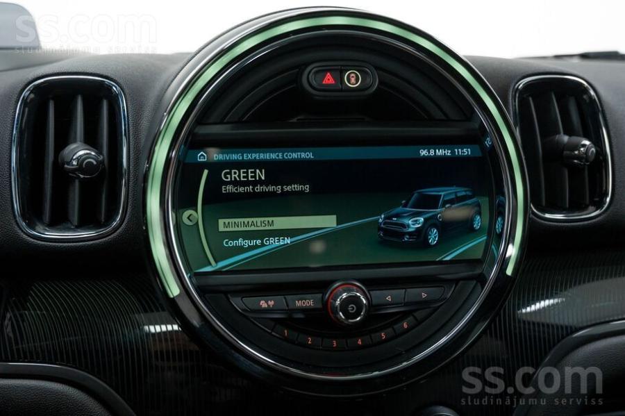 Zils MINI Countryman 2018 Rīga, ar dzinēja tilpumu 2.00 L un nobraukumu 115 tūkst. km par 19500 €, foto 14 vietnē AUTOMOTO.COM.LV