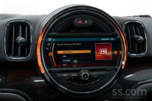 Zils MINI Countryman 2018 Rīga, ar dzinēja tilpumu 2.00 L un nobraukumu 115 tūkst. km par 19500 €, foto 19 vietnē AUTOMOTO.COM.LV