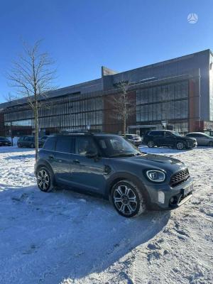 Blue MINI Countryman 2021 in Klaipeda, with an engine capacity of 2.00 L and mileage of 124 thousand km for 24900 €, photo 6 on AUTOMOTO.COM.LV