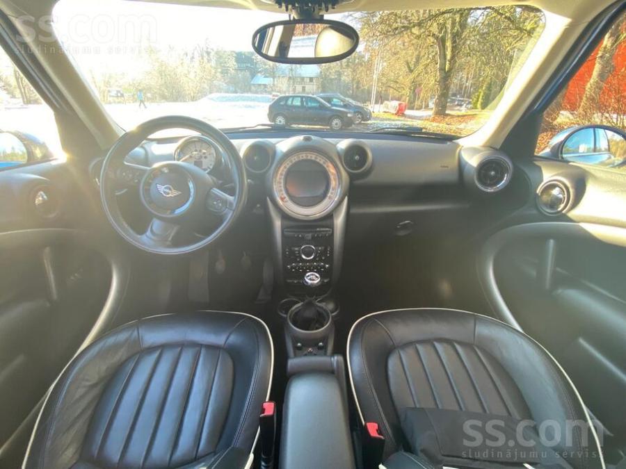 Blue MINI Countryman 2012 in Ogre, with an engine capacity of 1.60 L and mileage of 287 thousand km for 5900 €, photo 9 on AUTOMOTO.COM.LV