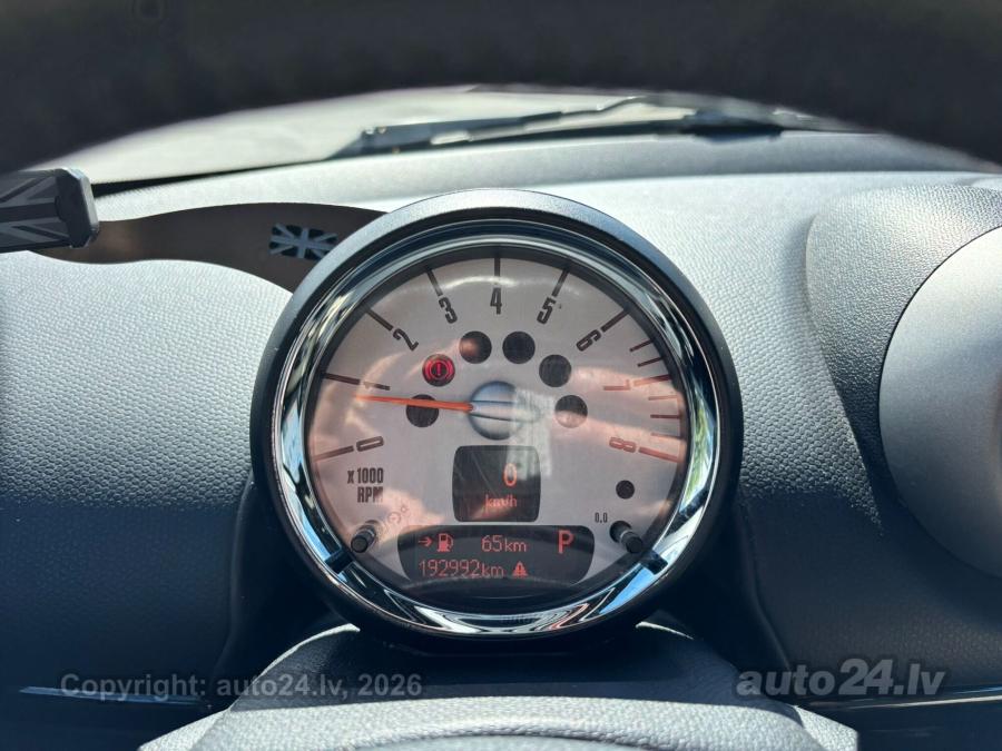 Zils MINI Countryman 2012 Tallina, ar dzinēja tilpumu 1.60 L un nobraukumu 193 tūkst. km par 5550 €, foto 14 vietnē AUTOMOTO.COM.LV