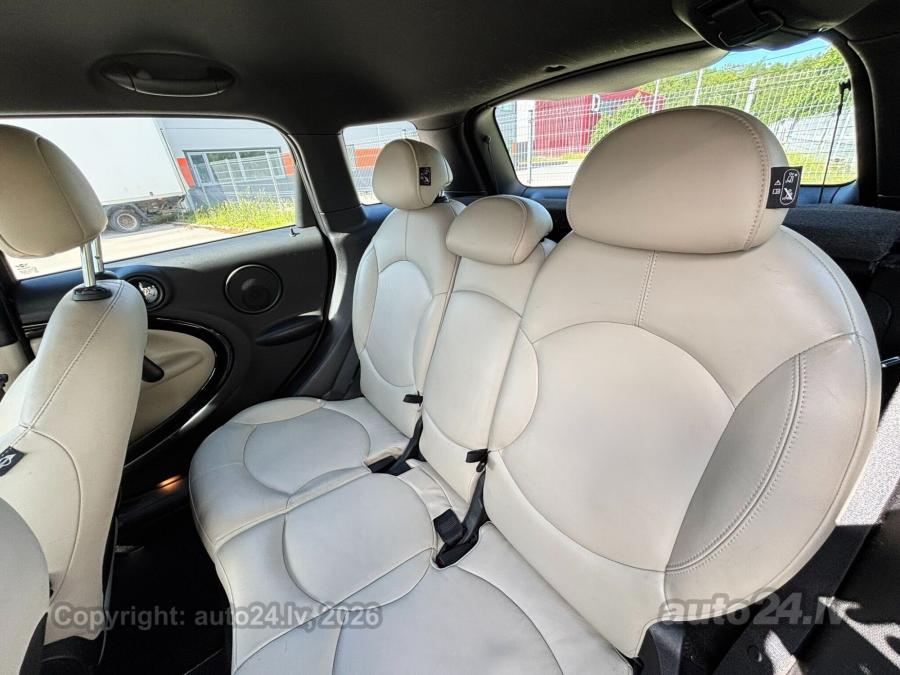 Zils MINI Countryman 2012 Tallina, ar dzinēja tilpumu 1.60 L un nobraukumu 193 tūkst. km par 5550 €, foto 15 vietnē AUTOMOTO.COM.LV