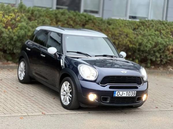 Blue MINI Countryman 2012 in Riga, with an engine capacity of 2.00 L and mileage of 221 thousand km for 7450 €, photo 3 on AUTOMOTO.COM.LV