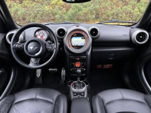 Blue MINI Countryman 2012 in Riga, with an engine capacity of 2.00 L and mileage of 221 thousand km for 7450 €, photo 12 on AUTOMOTO.COM.LV