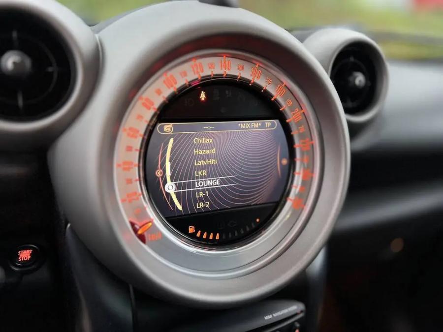 Blue MINI Countryman 2012 in Riga, with an engine capacity of 2.00 L and mileage of 221 thousand km for 7450 €, photo 31 on AUTOMOTO.COM.LV