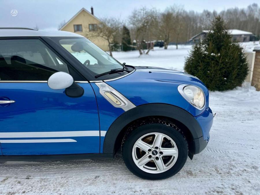 Blue MINI Countryman 2013 in Siauliai, with an engine capacity of 1.60 L and mileage of 196 thousand km for 5750 €, photo 4 on AUTOMOTO.COM.LV