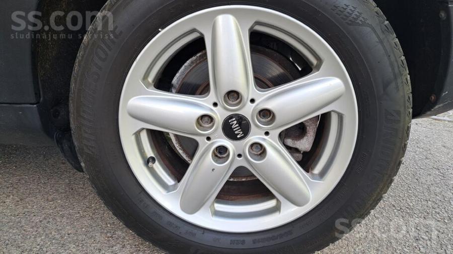 Zils MINI Countryman 2013 Ogre, ar dzinēja tilpumu 1.60 L un nobraukumu 194 tūkst. km par 6950 €, foto 25 vietnē AUTOMOTO.COM.LV