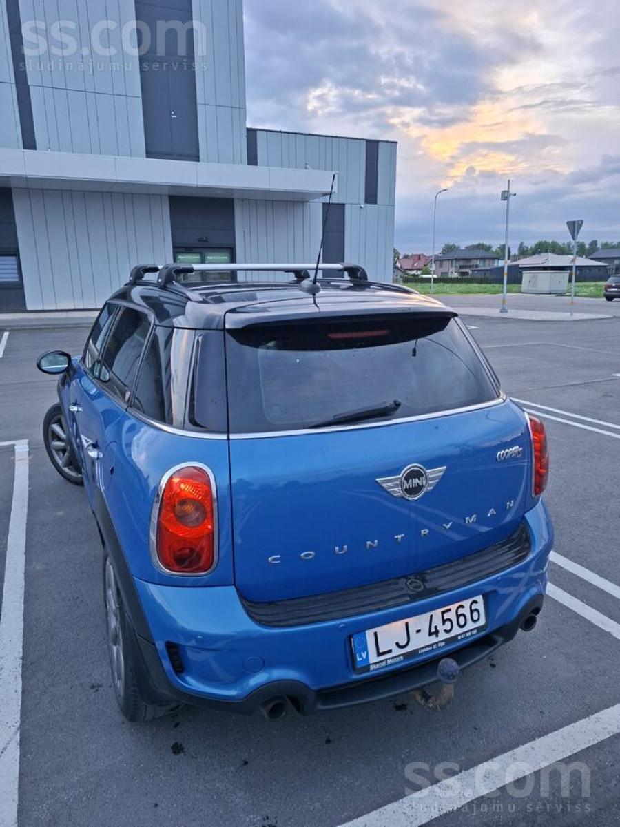 Blue MINI Countryman 2013 in Riga, with an engine capacity of 1.60 L and mileage of 245 thousand km for 6550 €, photo 5 on AUTOMOTO.COM.LV