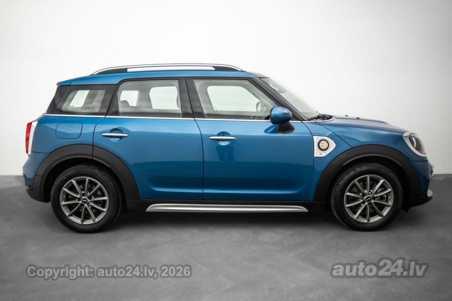 Zils MINI Countryman 2017 Tallina, ar dzinēja tilpumu 1.50 L un nobraukumu 105 tūkst. km par 13999 €, foto 5 vietnē AUTOMOTO.COM.LV