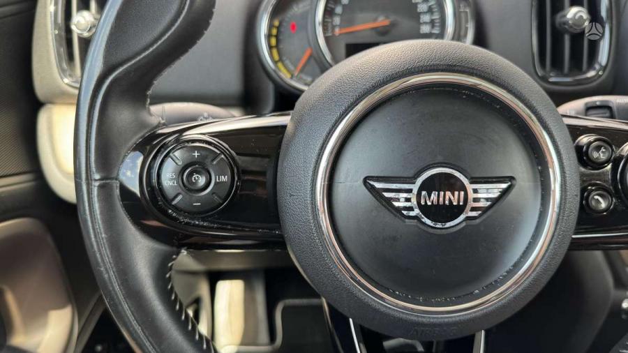 Blue MINI Countryman 2018 in Vilnius, with an engine capacity of 1.50 L and mileage of 169 thousand km for 14990 €, photo 26 on AUTOMOTO.COM.LV
