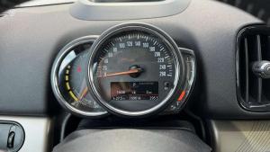 Blue MINI Countryman 2018 in Vilnius, with an engine capacity of 1.50 L and mileage of 169 thousand km for 14990 €, photo 34 on AUTOMOTO.COM.LV