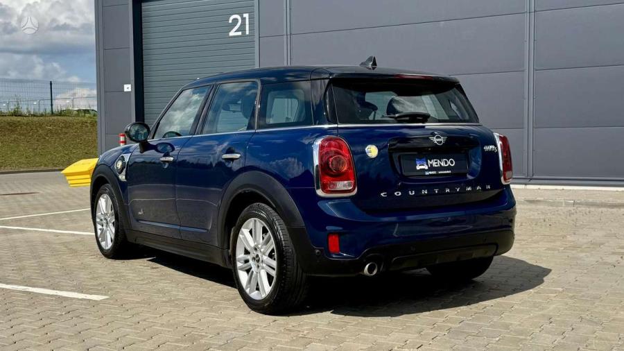 Zils MINI Countryman 2018 Viļņa, ar dzinēja tilpumu 1.50 L un nobraukumu 169 tūkst. km par 14990 €, foto 5 vietnē AUTOMOTO.COM.LV