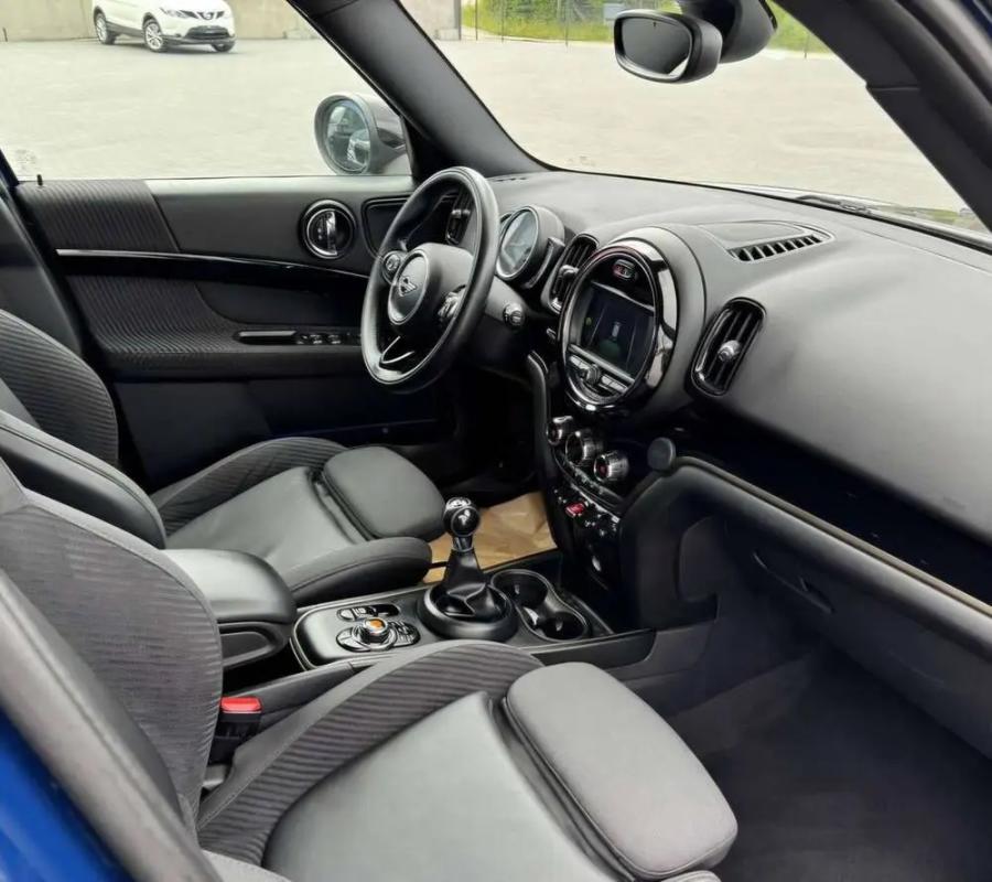 Zils MINI Countryman 2019 Telšiai, ar dzinēja tilpumu 2.00 L un nobraukumu 219 tūkst. km par 11190 €, foto 16 vietnē AUTOMOTO.COM.LV