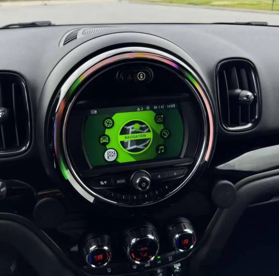Zils MINI Countryman 2019 Telšiai, ar dzinēja tilpumu 2.00 L un nobraukumu 219 tūkst. km par 11190 €, foto 24 vietnē AUTOMOTO.COM.LV
