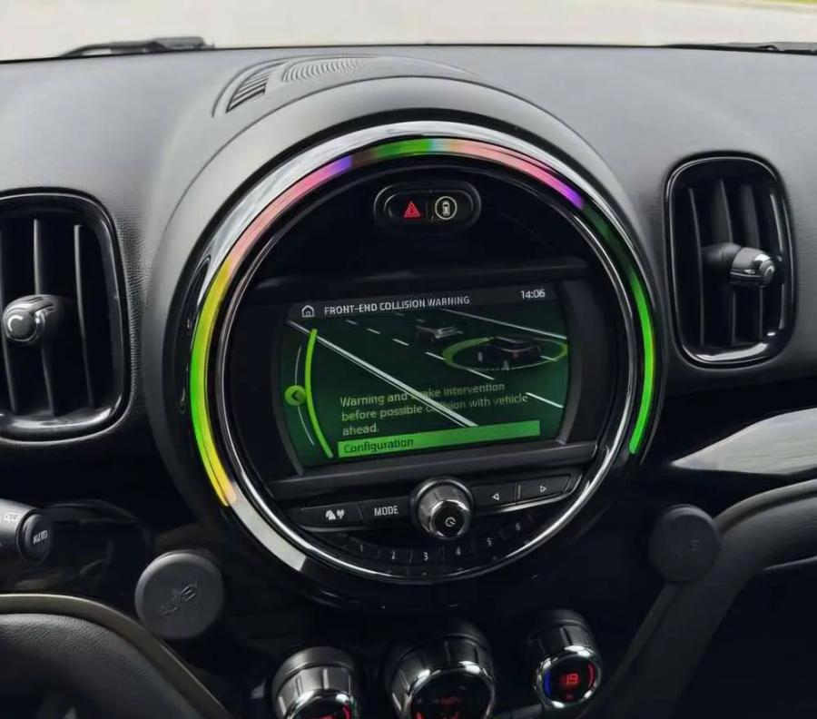 Zils MINI Countryman 2019 Telšiai, ar dzinēja tilpumu 2.00 L un nobraukumu 219 tūkst. km par 11190 €, foto 26 vietnē AUTOMOTO.COM.LV