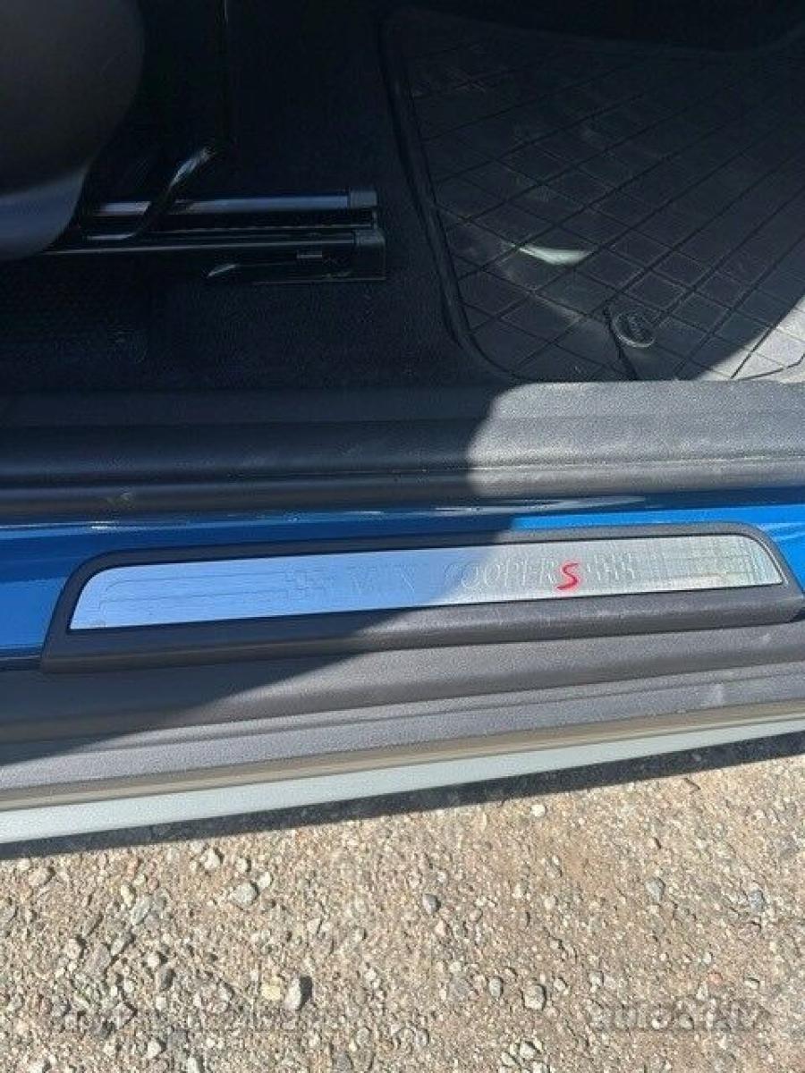Blue MINI Countryman 2020 in Tallinn, with an engine capacity of 2.00 L and mileage of 19 thousand km for 22000 €, photo 13 on AUTOMOTO.COM.LV