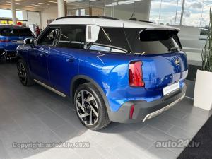Zils MINI Countryman 2026 Tartu, ar dzinēja tilpumu 1.50 L un nobraukumu 0 tūkst. km par 39665 €, foto 3 vietnē AUTOMOTO.COM.LV