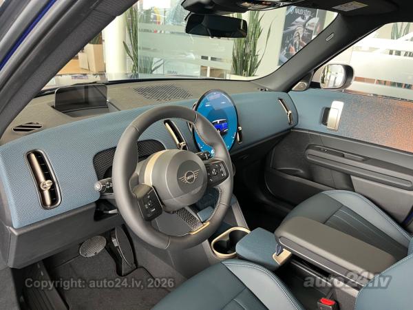 Zils MINI Countryman 2026 Tartu, ar dzinēja tilpumu 1.50 L un nobraukumu 0 tūkst. km par 39665 €, foto 3 vietnē AUTOMOTO.COM.LV