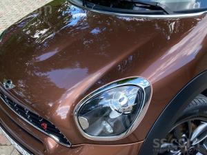 Brown MINI Countryman 2013 in Riga, with an engine capacity of 2.00 L and mileage of 220 thousand km for 9950 €, photo 13 on AUTOMOTO.COM.LV