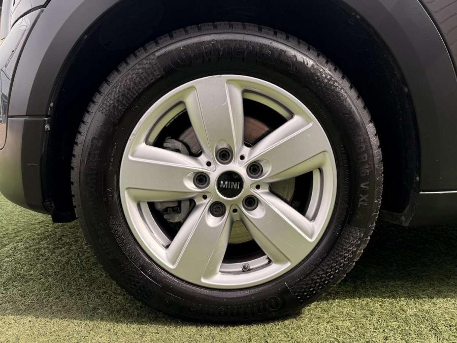 Brūns MINI Countryman 2014 Panevēža, ar dzinēja tilpumu 2.00 L un nobraukumu 91 tūkst. km par 8300 €, foto 12 vietnē AUTOMOTO.COM.LV