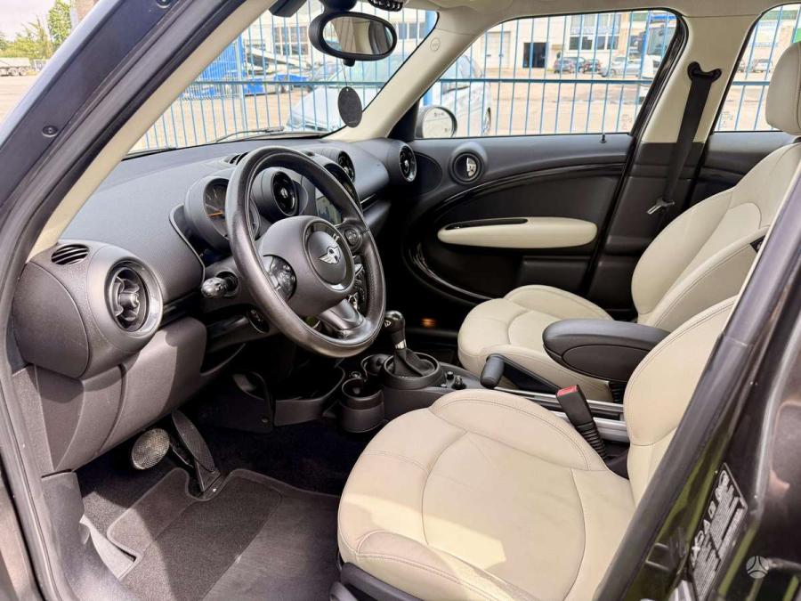 Brūns MINI Countryman 2014 Panevēža, ar dzinēja tilpumu 2.00 L un nobraukumu 91 tūkst. km par 8300 €, foto 13 vietnē AUTOMOTO.COM.LV