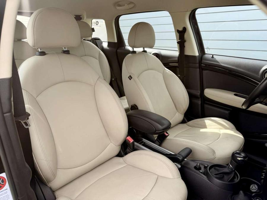 Brūns MINI Countryman 2014 Panevēža, ar dzinēja tilpumu 2.00 L un nobraukumu 91 tūkst. km par 8300 €, foto 26 vietnē AUTOMOTO.COM.LV