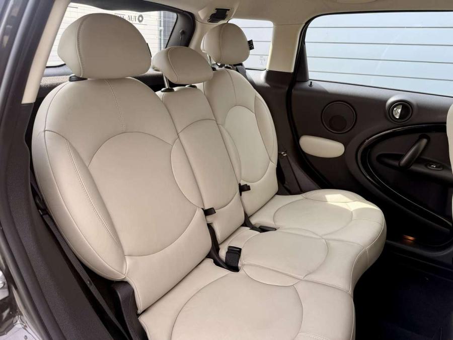 Brūns MINI Countryman 2014 Panevēža, ar dzinēja tilpumu 2.00 L un nobraukumu 91 tūkst. km par 8300 €, foto 28 vietnē AUTOMOTO.COM.LV