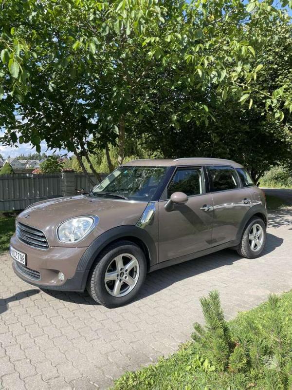 Brūns MINI Countryman 2014 Raseiniai, ar dzinēja tilpumu 1.60 L un nobraukumu 227 tūkst. km par 4100 €, foto 2 vietnē AUTOMOTO.COM.LV