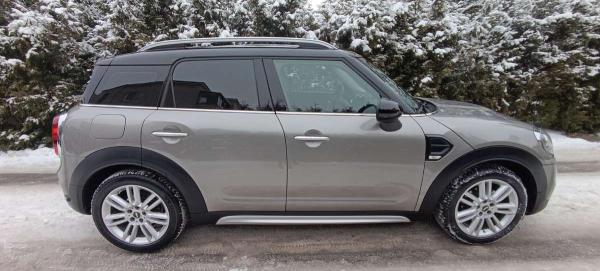 Brown MINI Countryman 2019 in Kaunas, with an engine capacity of 2.00 L and mileage of 189 thousand km for 12950 €, photo 6 on AUTOMOTO.COM.LV