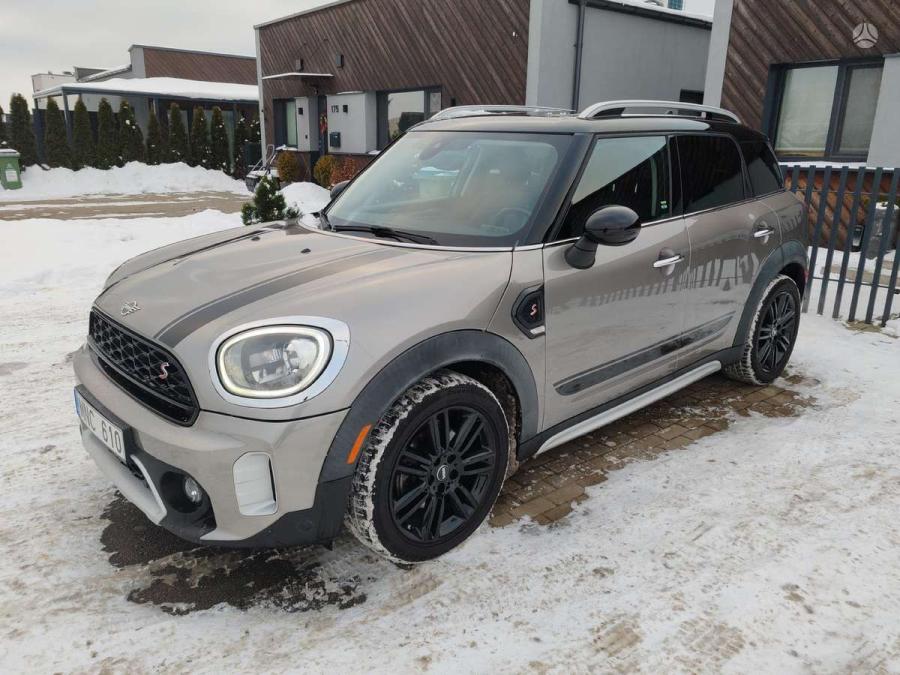 Brown MINI Countryman 2019 in Kaunas, with an engine capacity of 1.50 L and mileage of 82 thousand km for 14999 €, photo 3 on AUTOMOTO.COM.LV