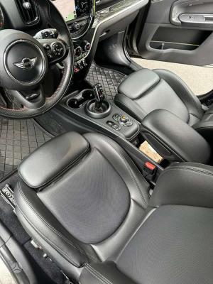 Brūns MINI Countryman 2020 Viļņa, ar dzinēja tilpumu 2.00 L un nobraukumu 72 tūkst. km par 24290 €, foto 5 vietnē AUTOMOTO.COM.LV