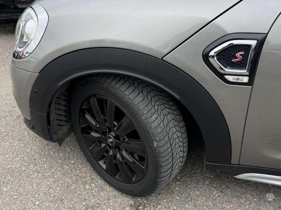 Brown MINI Countryman 2020 in Vilnius, with an engine capacity of 2.00 L and mileage of 84 thousand km for 19490 €, photo 12 on AUTOMOTO.COM.LV