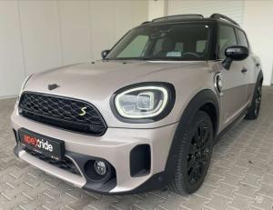 Brown MINI Countryman 2022 in Vilnius, with an engine capacity of 1.50 L and mileage of 26 thousand km for 32890 €, photo 4 on AUTOMOTO.COM.LV