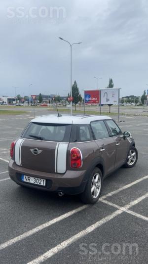 Brūns MINI Countryman 2010 Rīga, ar dzinēja tilpumu 1.60 L un nobraukumu 207 tūkst. km par 4200 €, foto 5 vietnē AUTOMOTO.COM.LV