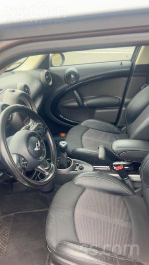 Brūns MINI Countryman 2010 Rīga, ar dzinēja tilpumu 1.60 L un nobraukumu 207 tūkst. km par 4200 €, foto 8 vietnē AUTOMOTO.COM.LV