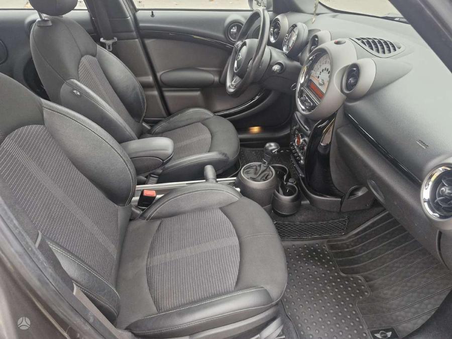 Brūns MINI Countryman 2011 Viļņa, ar dzinēja tilpumu 2.00 L un nobraukumu 243 tūkst. km par 6350 €, foto 13 vietnē AUTOMOTO.COM.LV