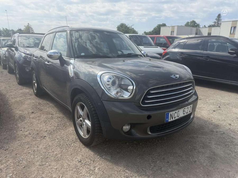 Brūns MINI Countryman 2011 Kauņa, ar dzinēja tilpumu 1.60 L un nobraukumu 181 tūkst. km par 2900 €, foto 3 vietnē AUTOMOTO.COM.LV