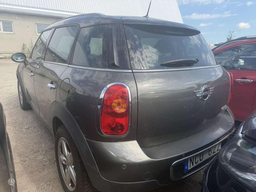 Brūns MINI Countryman 2011 Kauņa, ar dzinēja tilpumu 1.60 L un nobraukumu 181 tūkst. km par 2900 €, foto 6 vietnē AUTOMOTO.COM.LV