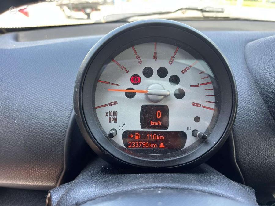 Brūns MINI Countryman 2011 Šauļi, ar dzinēja tilpumu 1.60 L un nobraukumu 233 tūkst. km par 3850 €, foto 14 vietnē AUTOMOTO.COM.LV