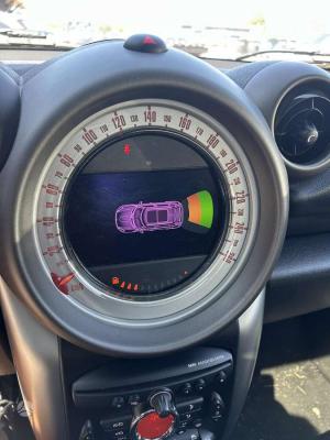 Brūns MINI Countryman 2011 Šauļi, ar dzinēja tilpumu 1.60 L un nobraukumu 233 tūkst. km par 3850 €, foto 16 vietnē AUTOMOTO.COM.LV
