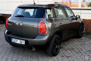 Brūns MINI Countryman 2012 Kretinga, ar dzinēja tilpumu 1.60 L un nobraukumu 196 tūkst. km par 4199 €, foto 9 vietnē AUTOMOTO.COM.LV