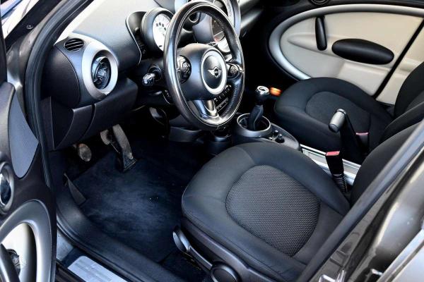 Brūns MINI Countryman 2012 Kretinga, ar dzinēja tilpumu 1.60 L un nobraukumu 196 tūkst. km par 4199 €, foto 10 vietnē AUTOMOTO.COM.LV