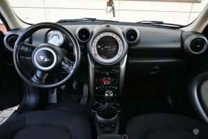Brūns MINI Countryman 2012 Kretinga, ar dzinēja tilpumu 1.60 L un nobraukumu 196 tūkst. km par 4199 €, foto 12 vietnē AUTOMOTO.COM.LV