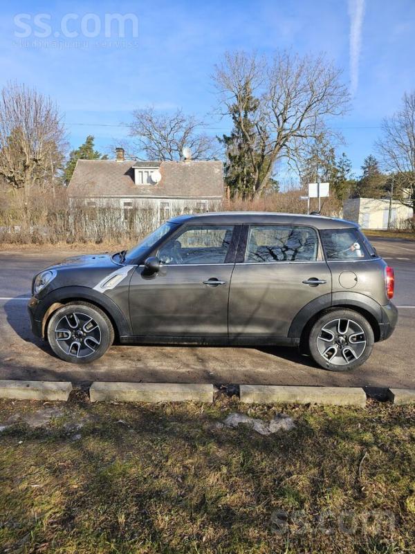 Brūns MINI Countryman 2012 Jūrmala, ar dzinēja tilpumu 1.60 L un nobraukumu 115 tūkst. km par 6800 €, foto 2 vietnē AUTOMOTO.COM.LV