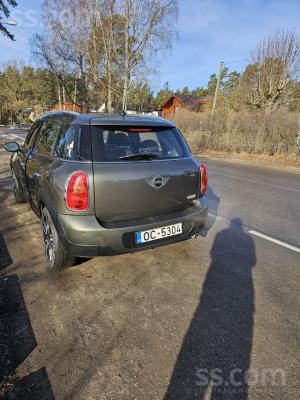 Brūns MINI Countryman 2012 Jūrmala, ar dzinēja tilpumu 1.60 L un nobraukumu 115 tūkst. km par 6800 €, foto 4 vietnē AUTOMOTO.COM.LV